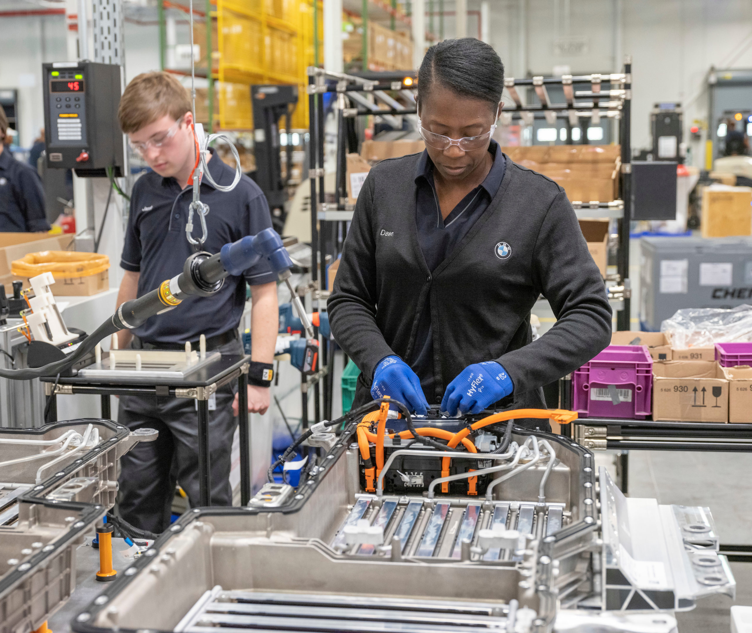 BMW Invests in Electric Vehicle and Battery Production in South ...